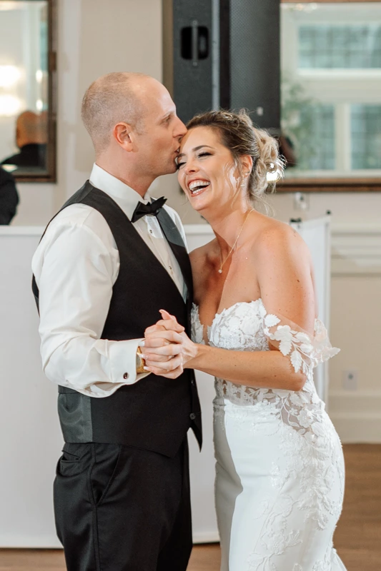 2024 Top 5 Saint Clements Castle Wedding Photos - Enchanted Celebrations